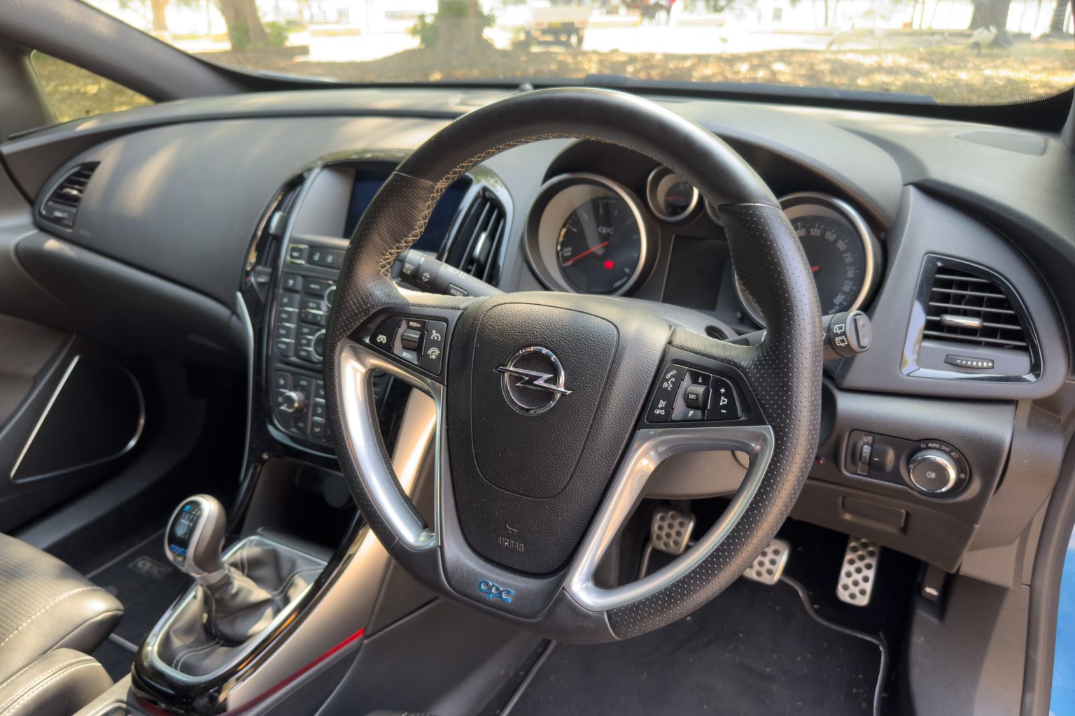 Used Holden Astra VXR review - ReDriven